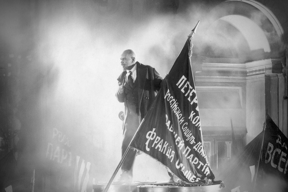 Introduction to Eisenstein's "October: Ten Days That Shook the World" by Alan Woods | Socialist ...